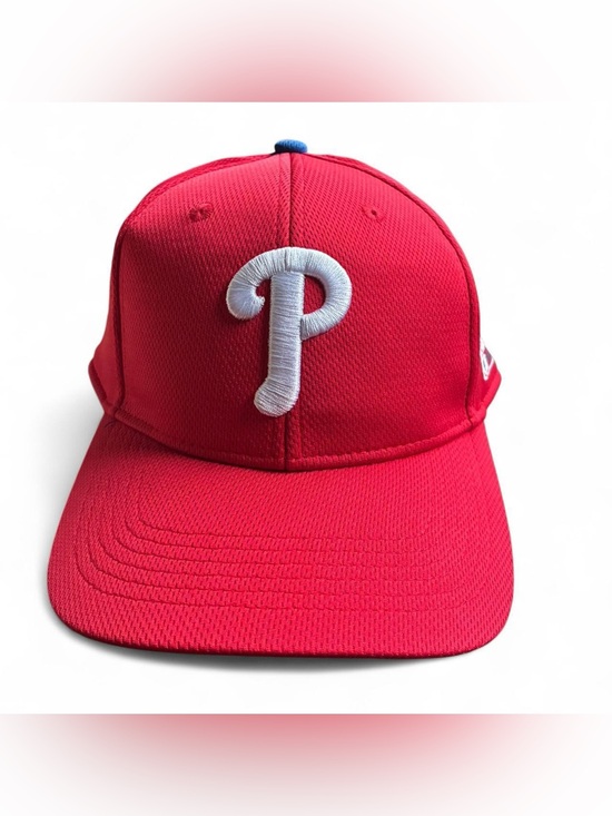 Oc Sports | Accessories | Phillies Red Baseball Cap With White P Logo ...